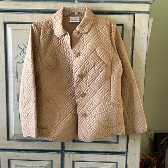 Jackets & Coats | The Gold Quilted Looking Jacket By Hasting Smith Size ...